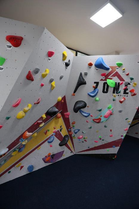 Zone Climbing